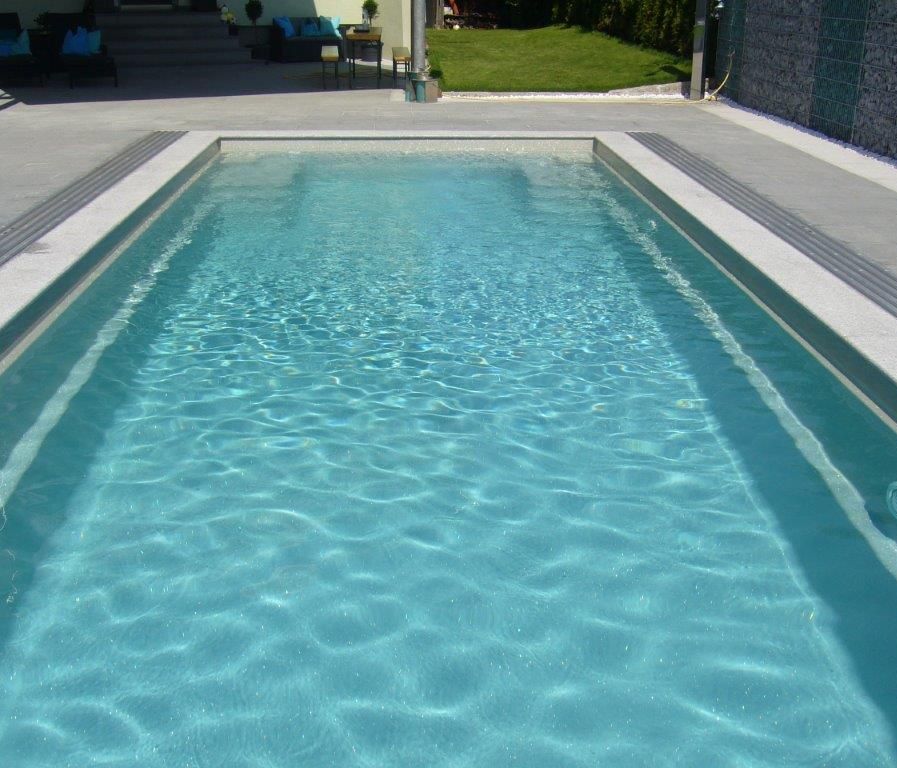 Einzigartige Ceramic Pools von Poppenreiter in Hallein