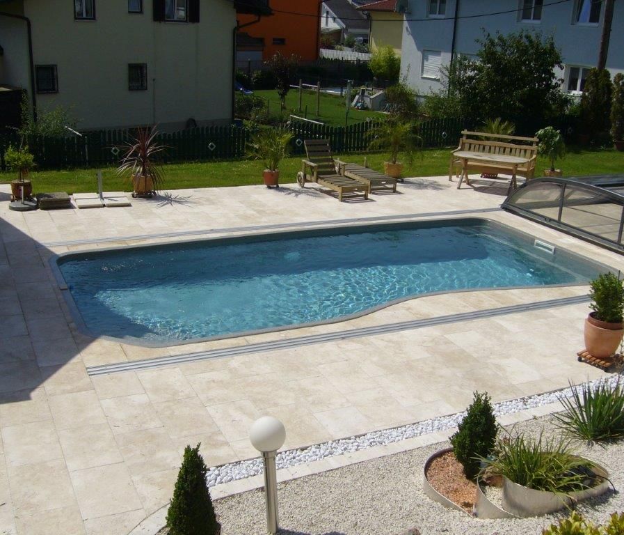 Einzigartige Ceramic Pools von Poppenreiter in Hallein