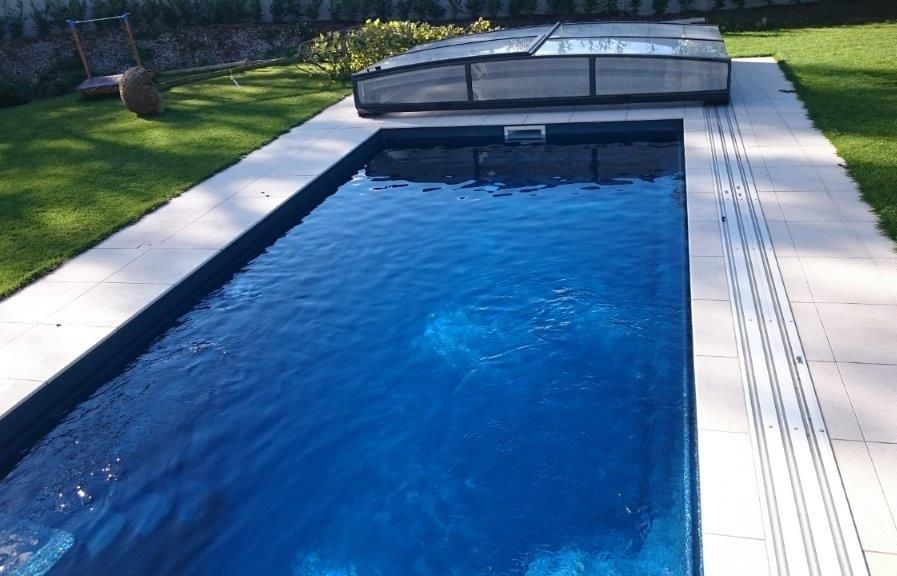 Einzigartige Ceramic Pools von Poppenreiter in Hallein